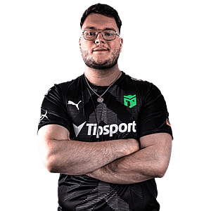 red CS2 Settings, Crosshair & Config - ProSettings.net