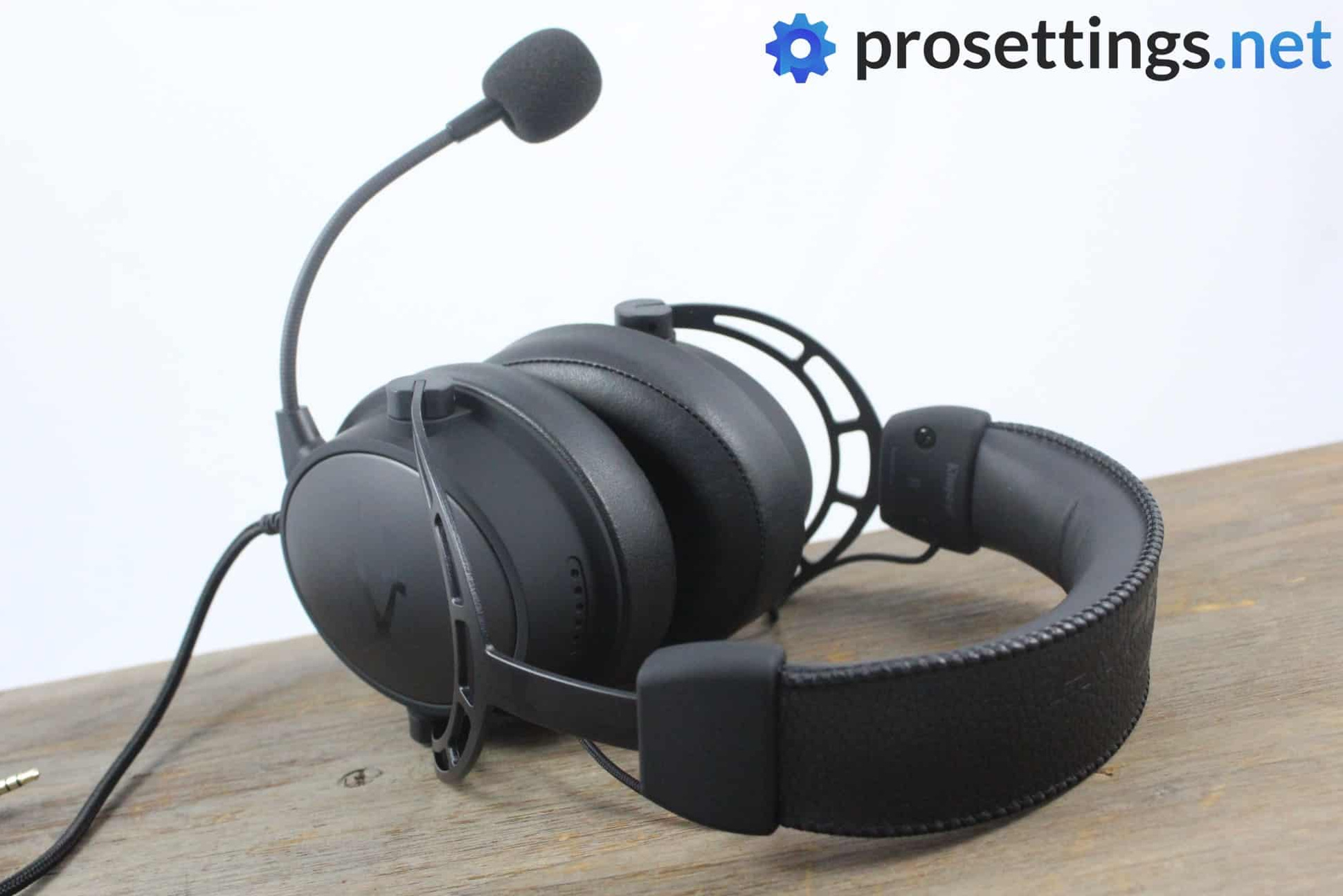 Best Headset for Rainbow Six Siege [88 Pro Players, Dec 2025]