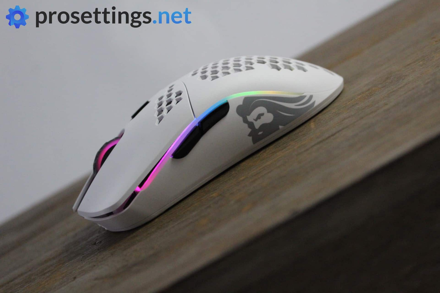 Glorious Model O Wireless Review - ProSettings.net