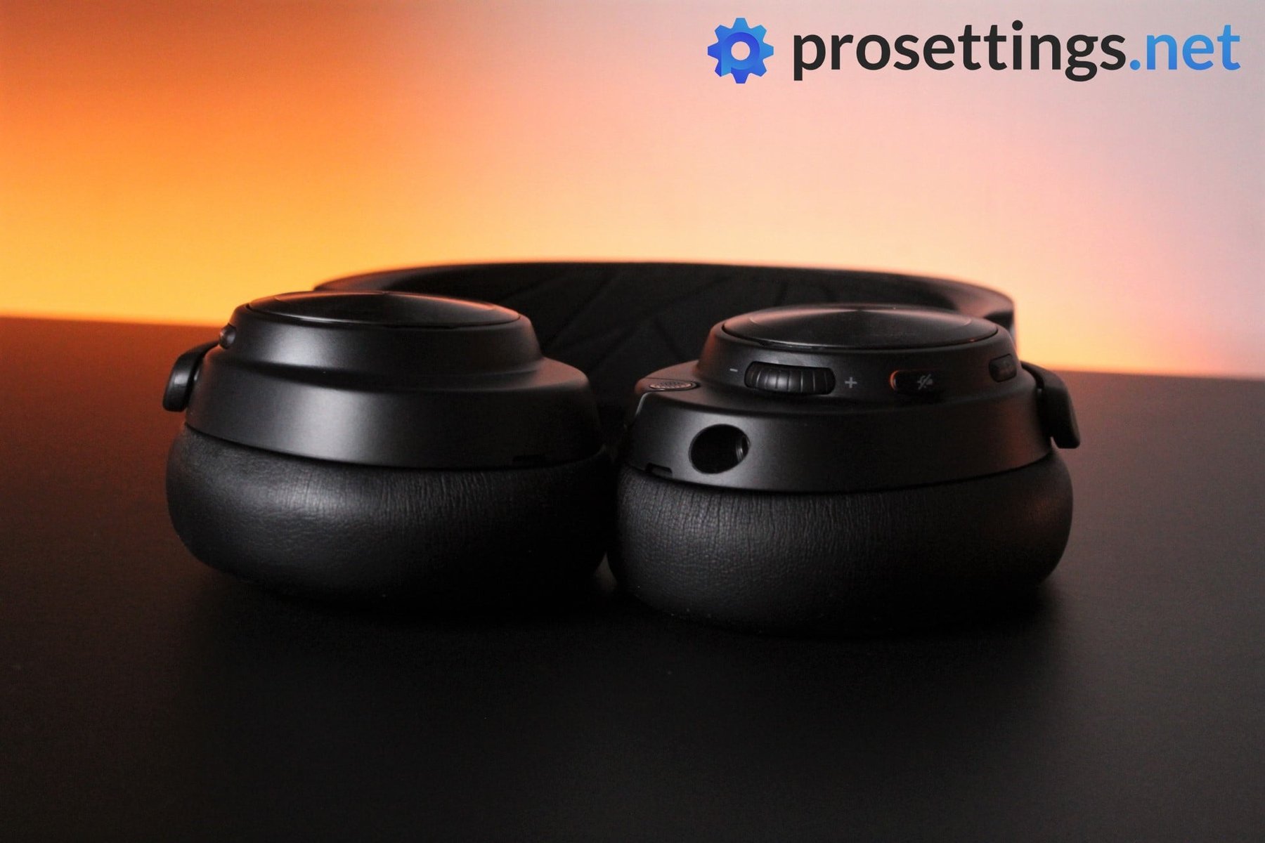 Open-back vs Closed-back Headphones Explained - ProSettings.net
