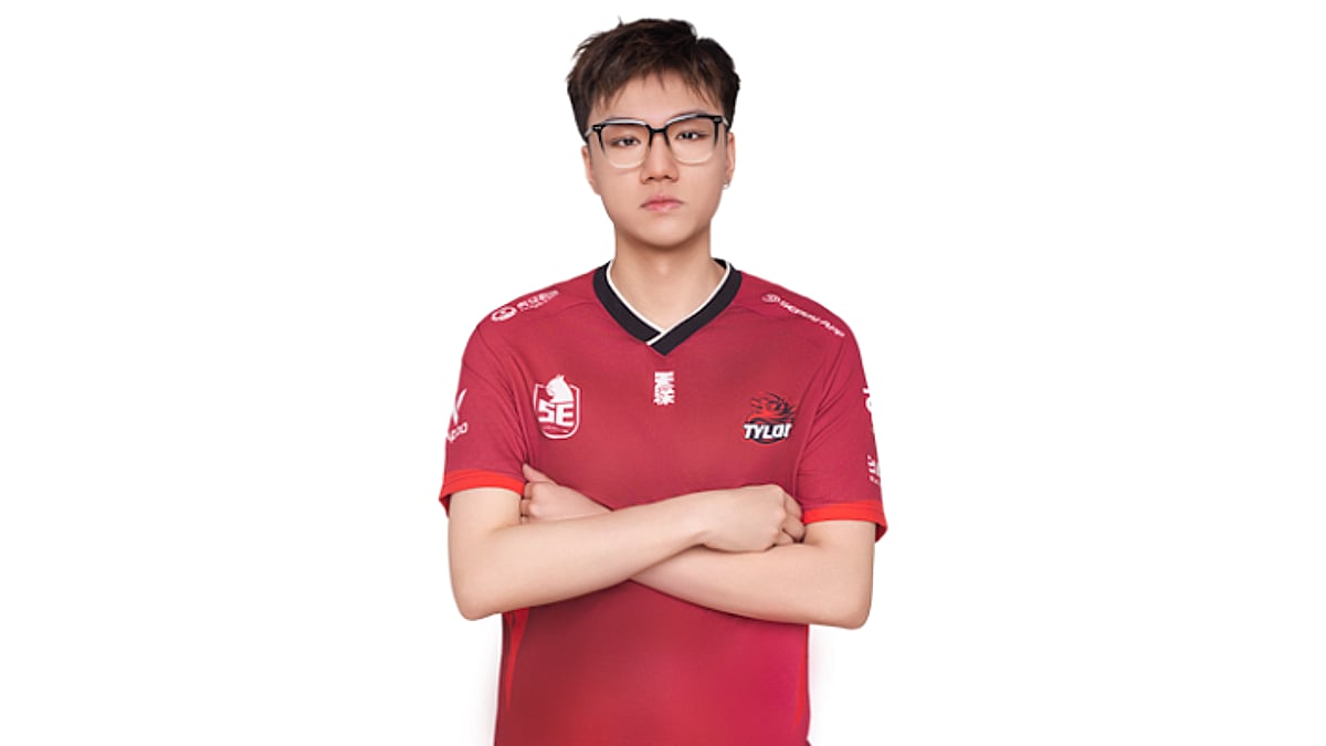 Attacker CS2 Settings, Crosshair & Config - ProSettings.net