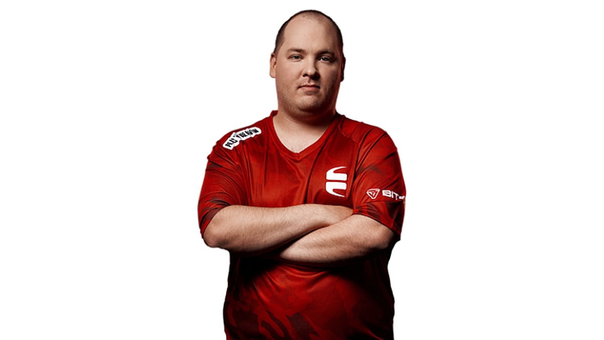 flusha CS2 Settings, Crosshair & Config - ProSettings.net