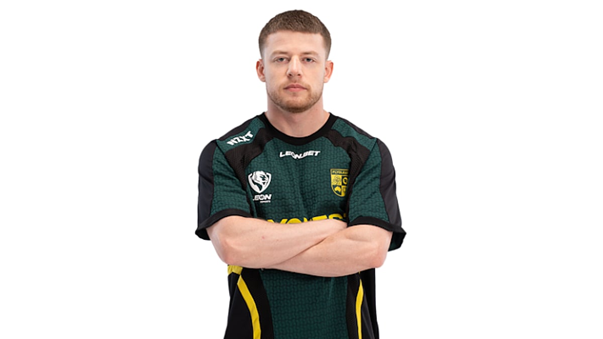 jks CS2 Settings, Crosshair & Config - ProSettings.net