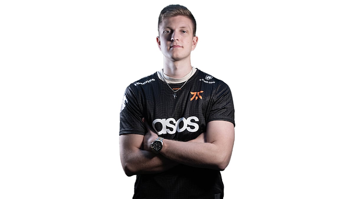 Maze CS2 Settings, Crosshair & Config - ProSettings.net