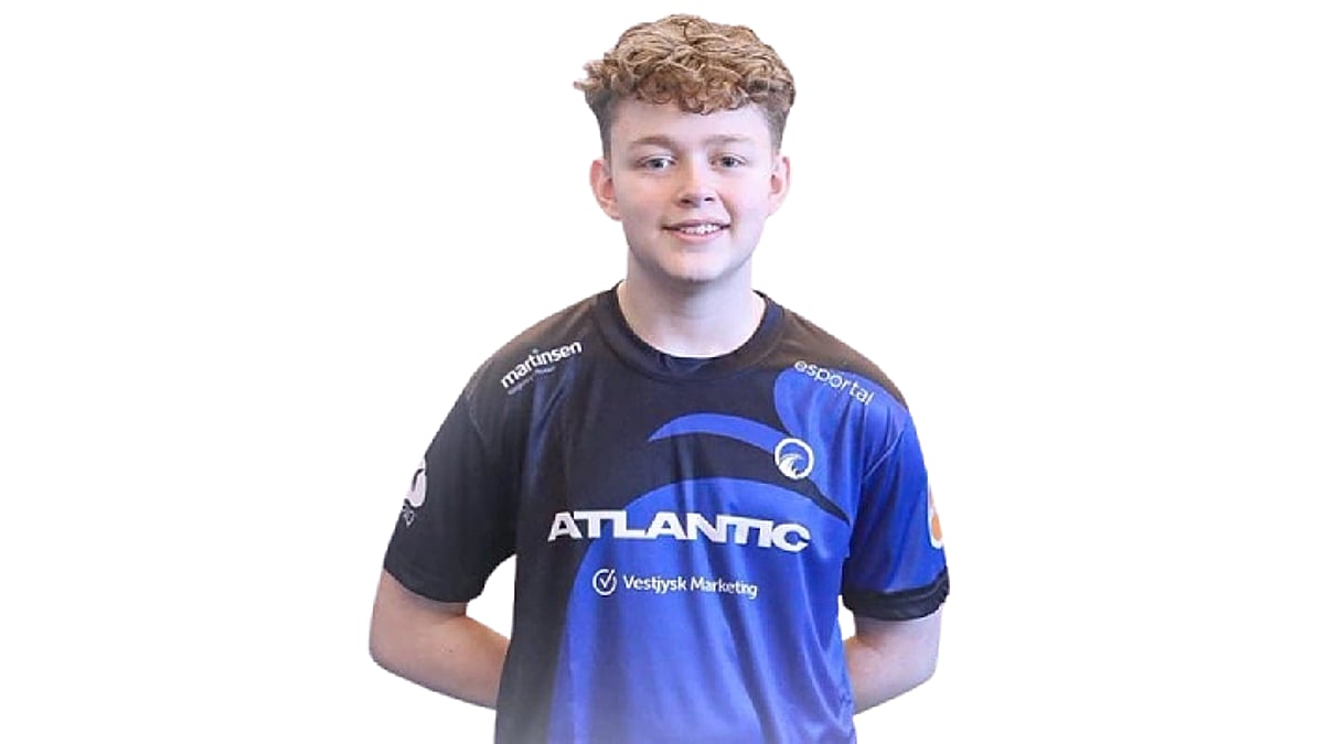 Scroll Fortnite Settings, Crosshair & Config - ProSettings.net