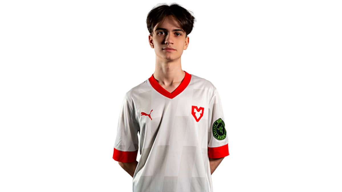 xelex CS2 Settings, Crosshair & Config - ProSettings.net