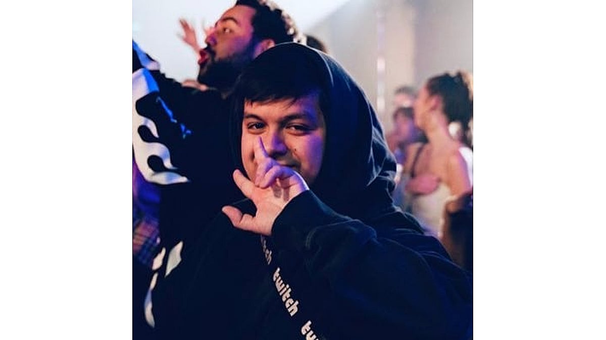 Apryze Apex Legends Settings, Crosshair & Config - ProSettings.net