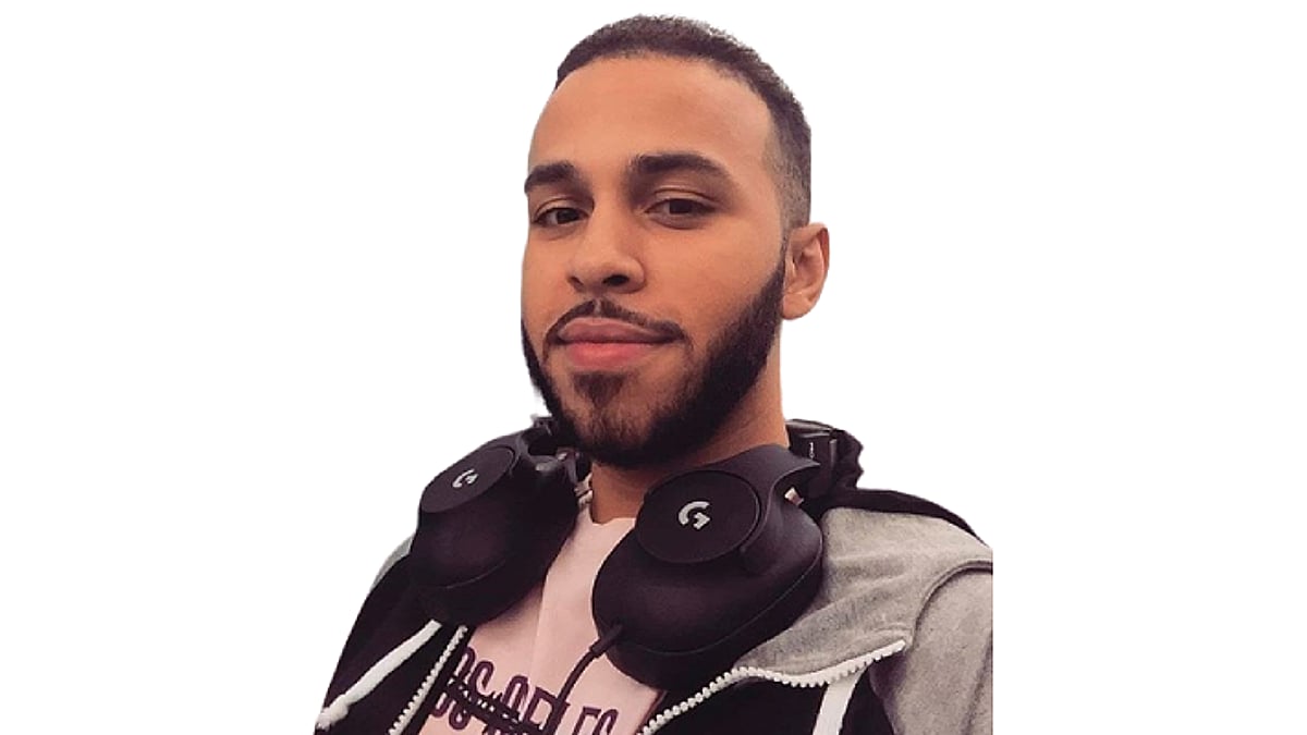 Hamlinz Fortnite Settings, Crosshair & Config - ProSettings.net