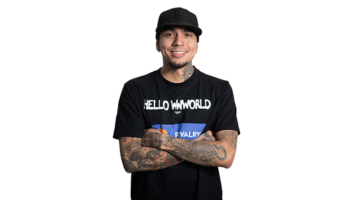 LUCAS1 CS2 Settings, Crosshair & Config - ProSettings.net