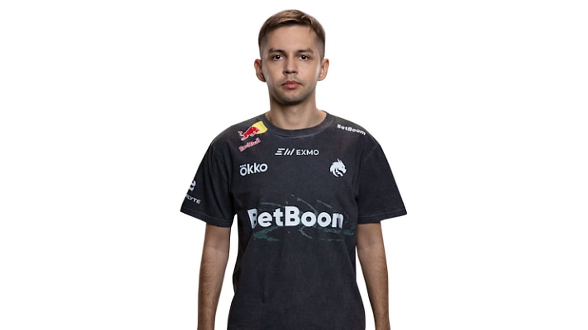 sh1ro CS2 Settings, Crosshair & Config - ProSettings.net