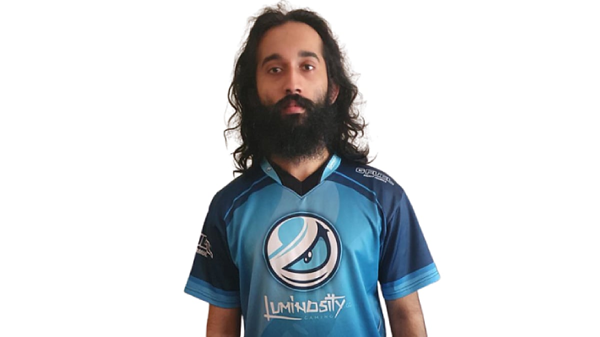 Shiv Apex Legends Settings, Crosshair & Config - ProSettings.net