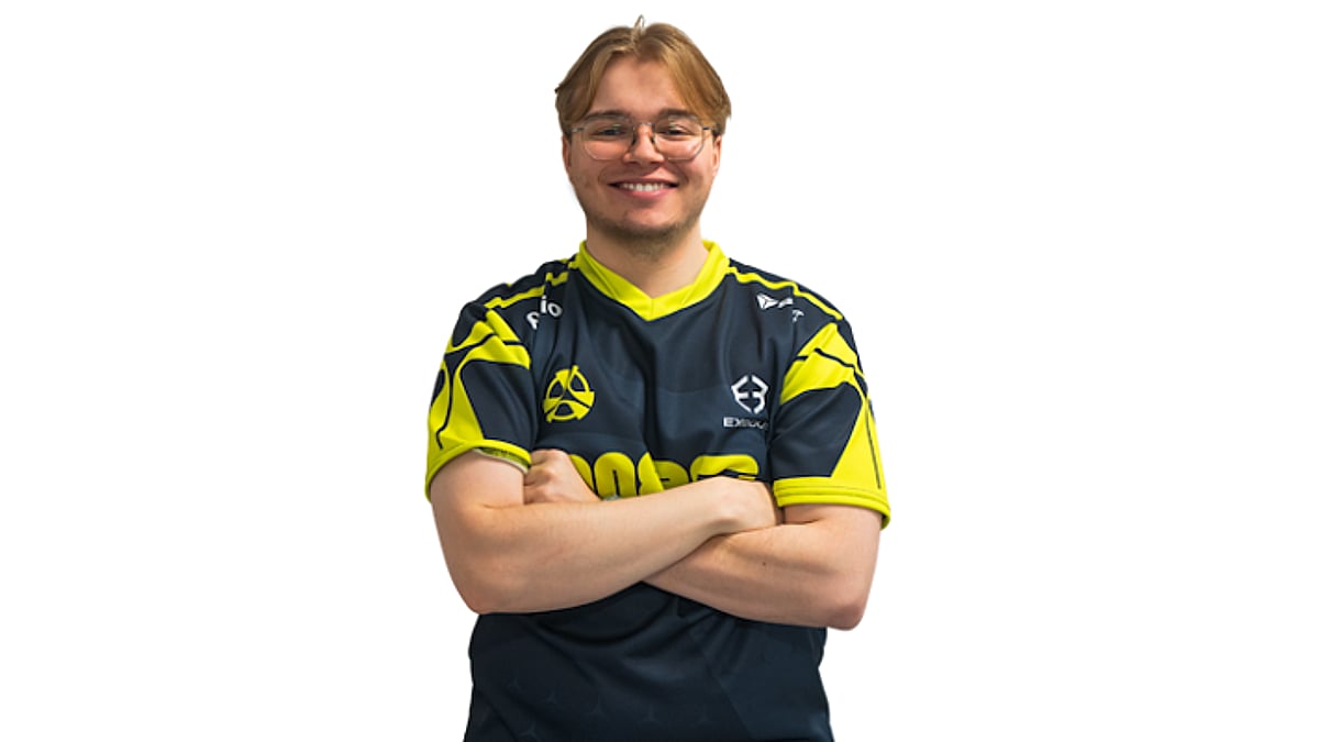 HexT CS2 Settings, Crosshair & Config - ProSettings.net