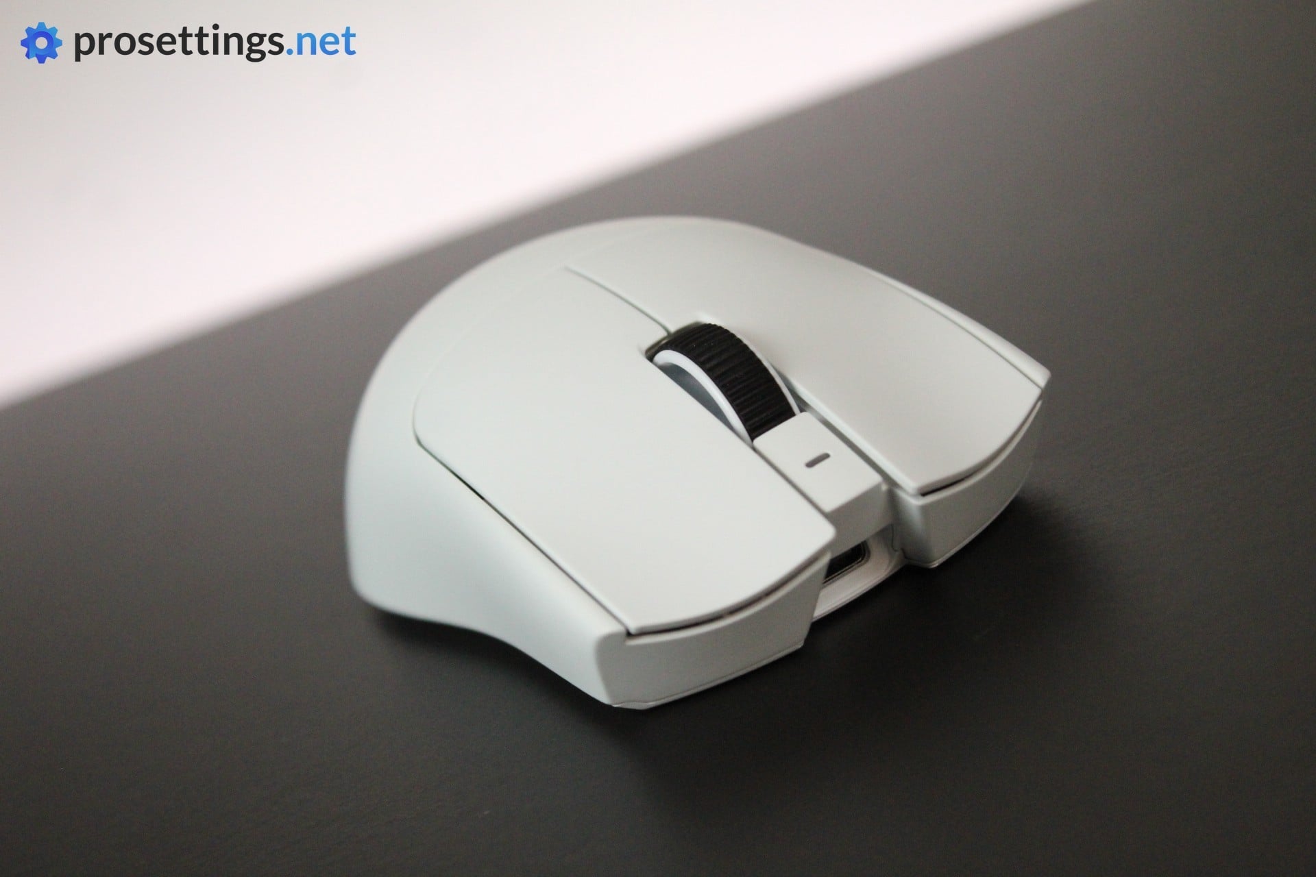 Razer Viper V4 Pro Review - ProSettings.net
