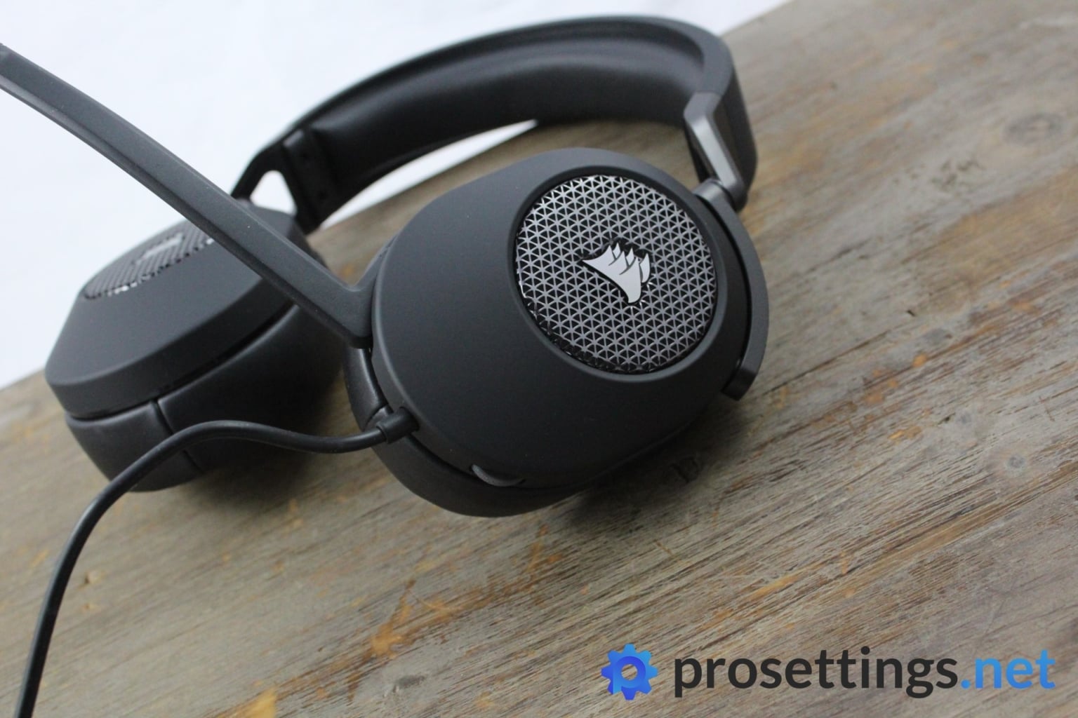 Best Budget Gaming Headsets in 2025 - ProSettings.net